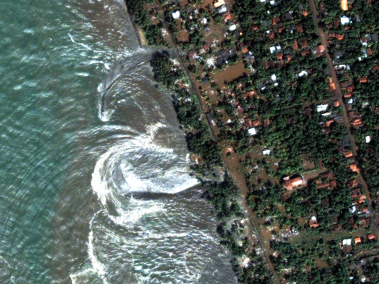 2004 tsunami wave